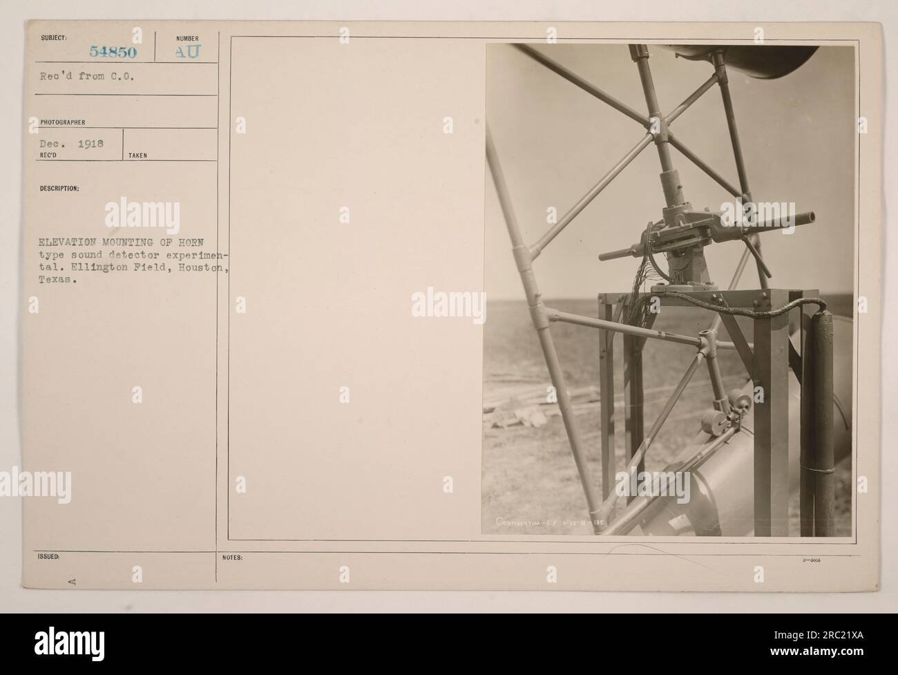 Sound detection experiments hi-res stock photography and images - Alamy