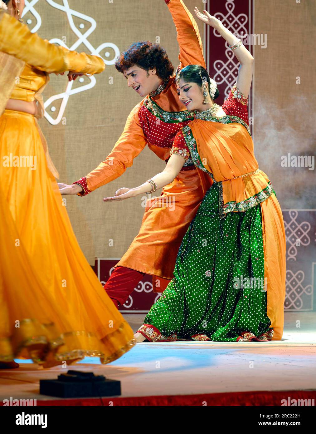 Kathak dance in Natiyanjali festival in Perur temple, Tamil Nadu, India Stock Photo - Alamy