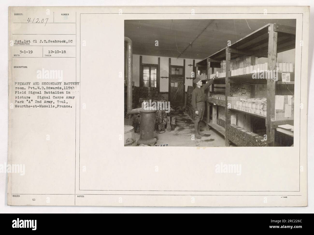 115th field signal battalion hi-res stock photography and images - Alamy