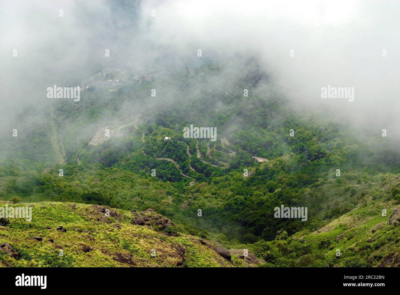 Road to ooty india hi-res stock photography and images - Alamy