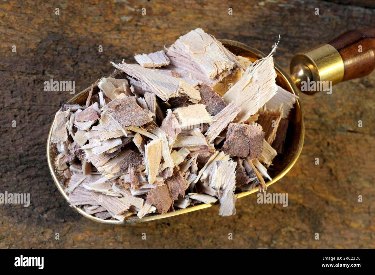 Soap bark (Quillajae cortex), quillajae bark, wash bark, wash wood ...
