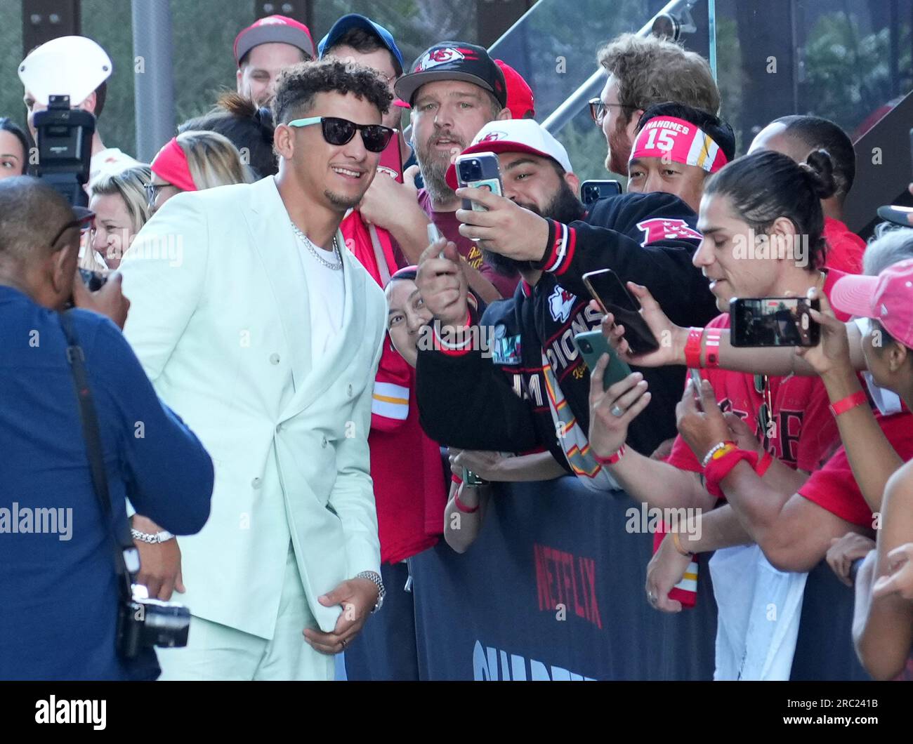 Patrick mahomes and fans hi-res stock photography and images - Alamy