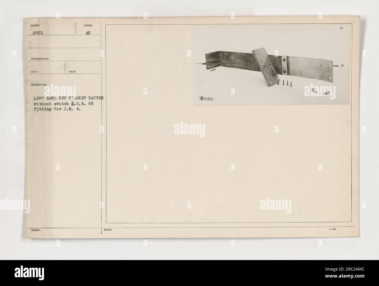 Key bracket fitting hi-res stock photography and images - Alamy