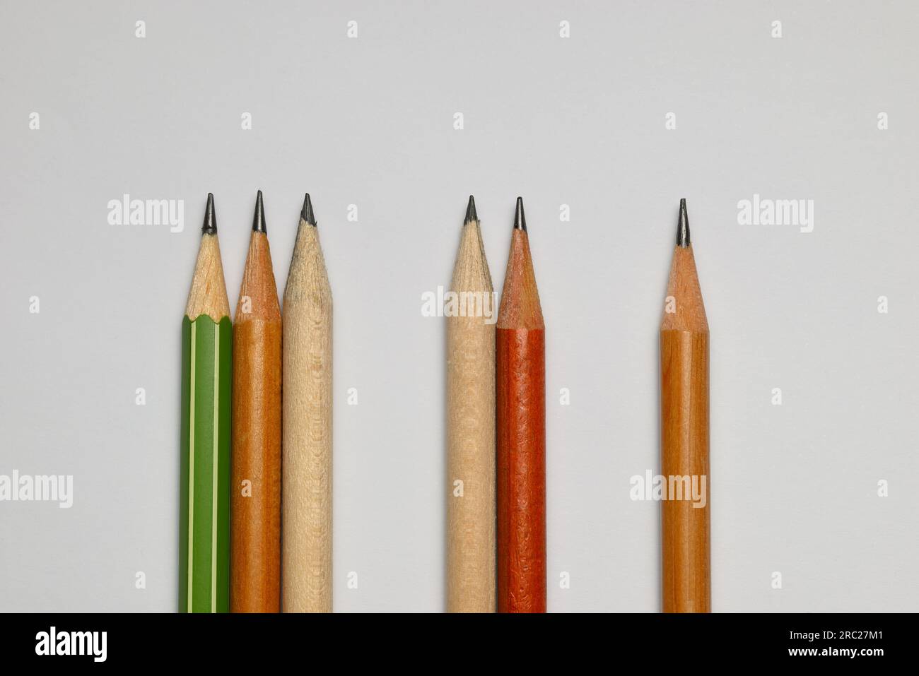 Pencils reppresenting the spaced repetition method for efficient ...