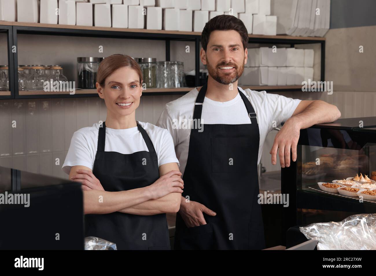 People cafeteria showcase hi-res stock photography and images - Alamy