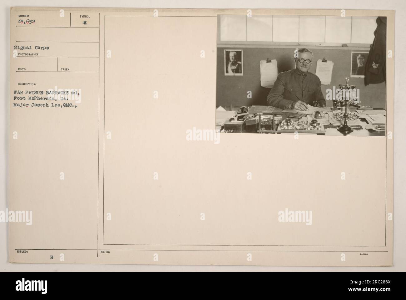 Military incarceration during ww1 hi-res stock photography and images ...