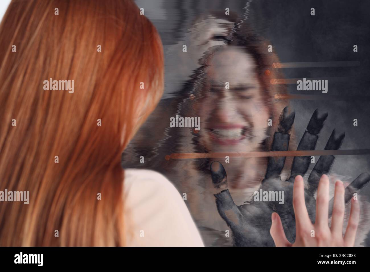 Hand broken mirror hi-res stock photography and images - Alamy