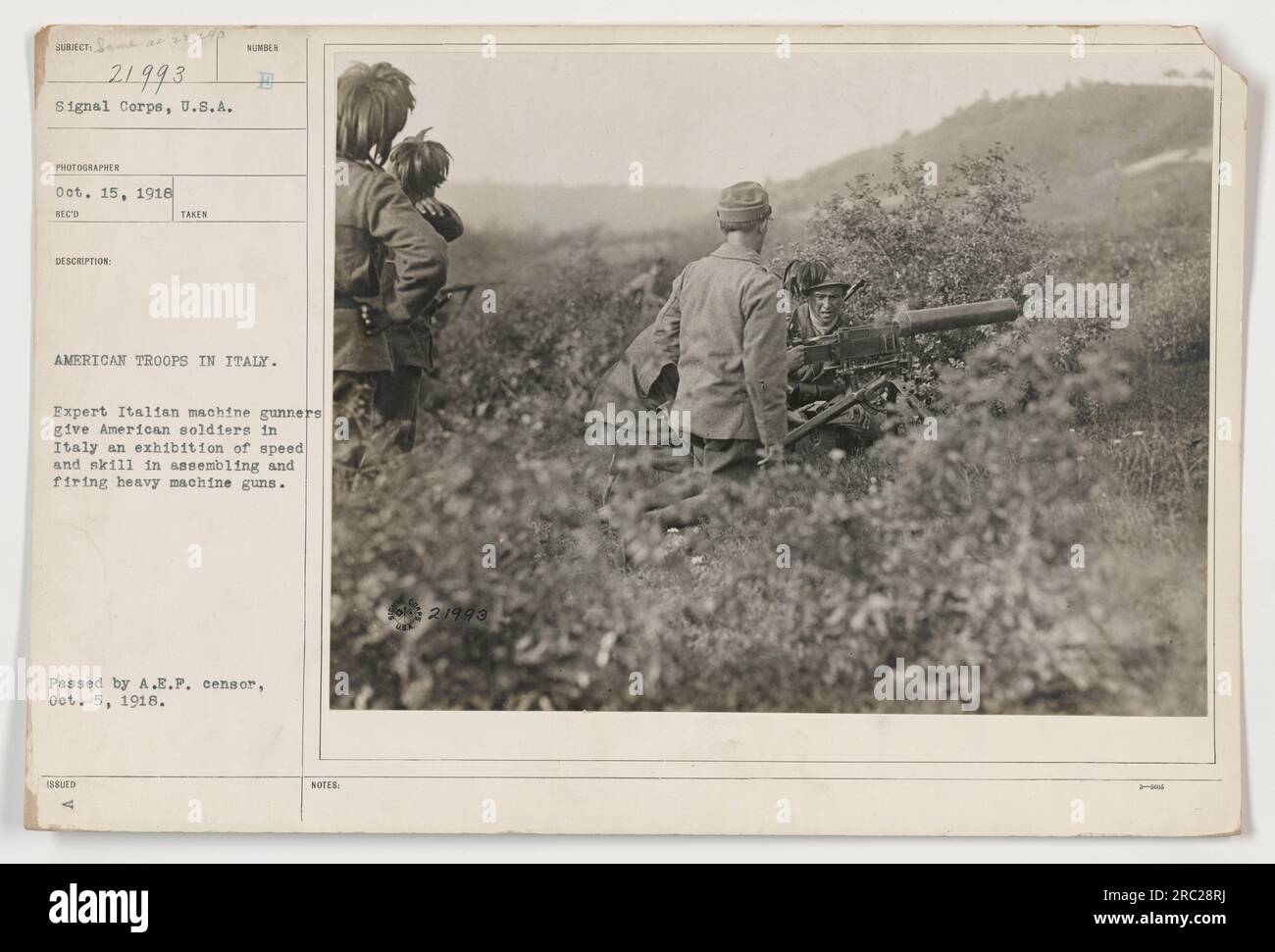 American soldiers in Italy are observing a demonstration by skilled ...