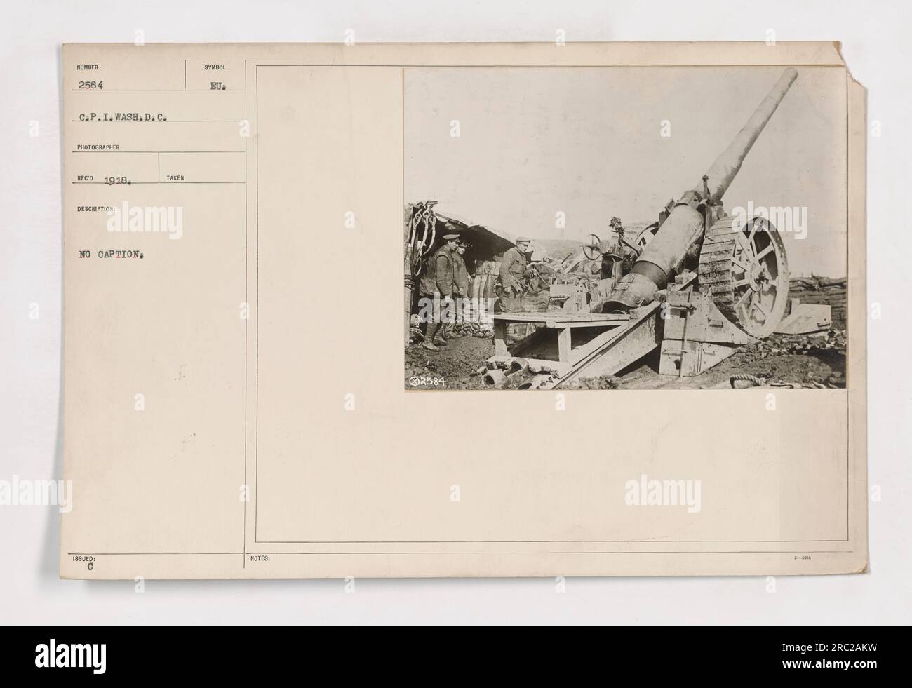 111-SC-2584 - American soldiers undergoing a training exercise during ...