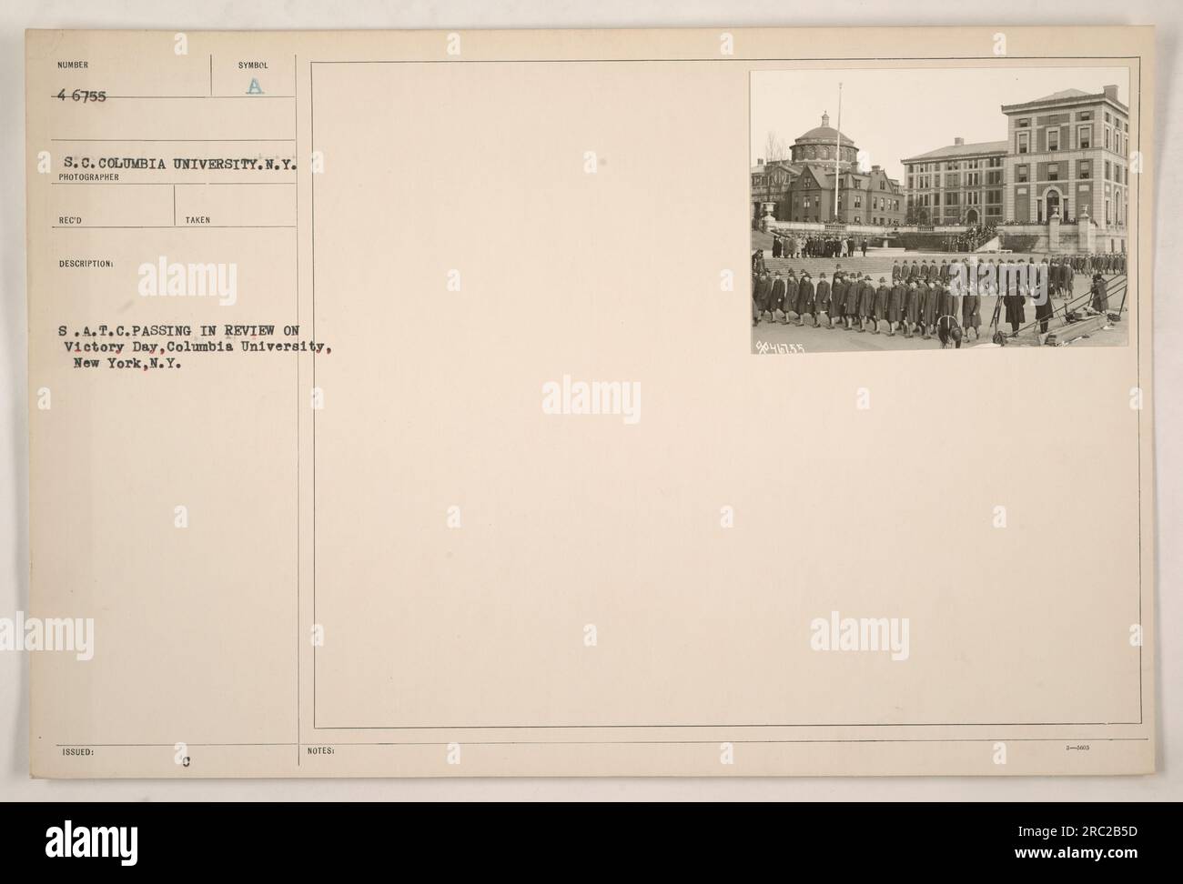 Soldiers of the Student Army Training Corps (S.A.T.C.) marching in ...