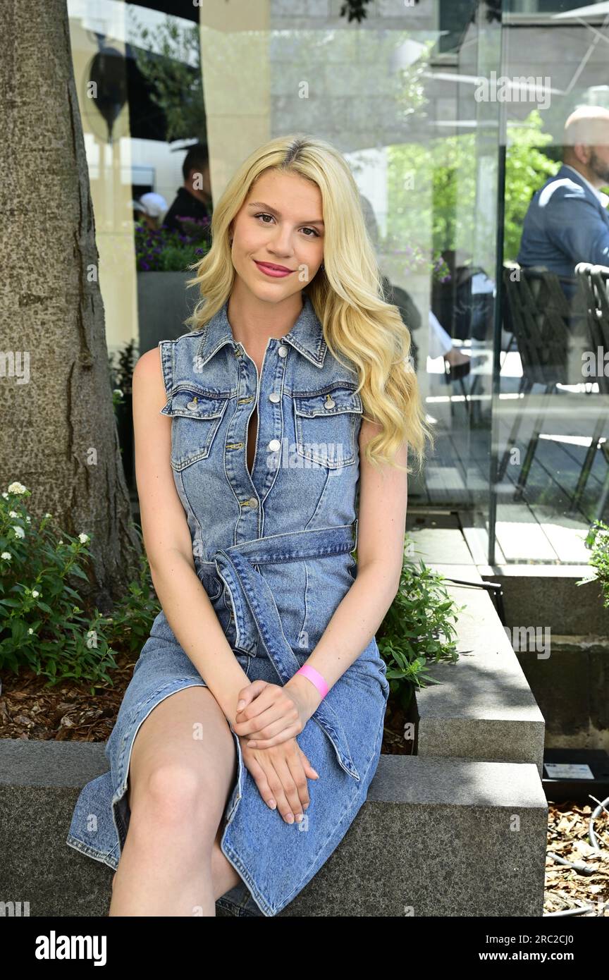 Pia Sophie Remmel beim Mates Date Influencer Event auf der Berlin ...