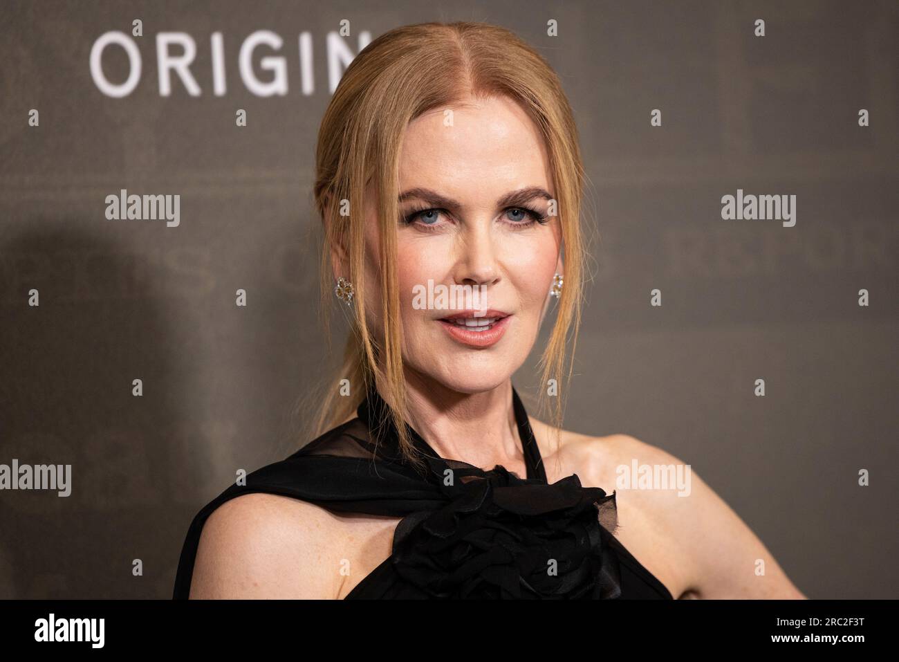 Nicole Kidman poses for photographers upon arrival at the premiere of ...