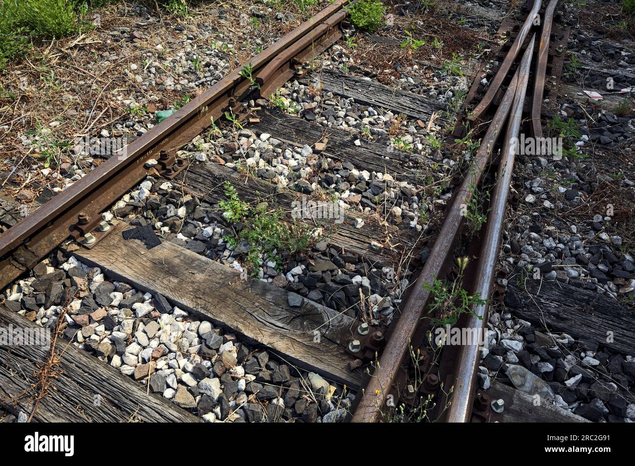 Close up of railroad tracks hi-res stock photography and images - Alamy