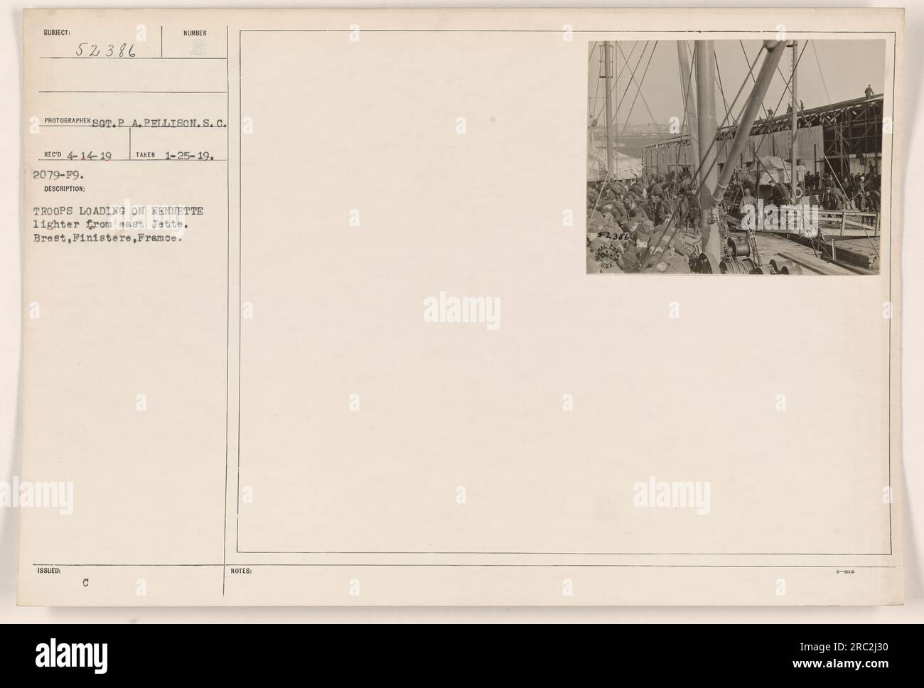 American troops loading onto the Nennette lighter from East Jette in ...