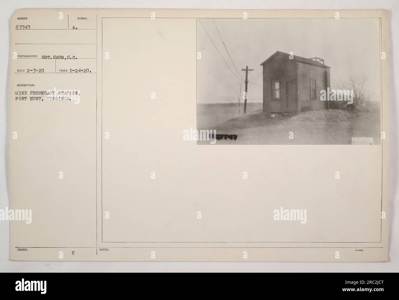 "Image of a mine secondary station at Fort Hunt, Virginia during World ...
