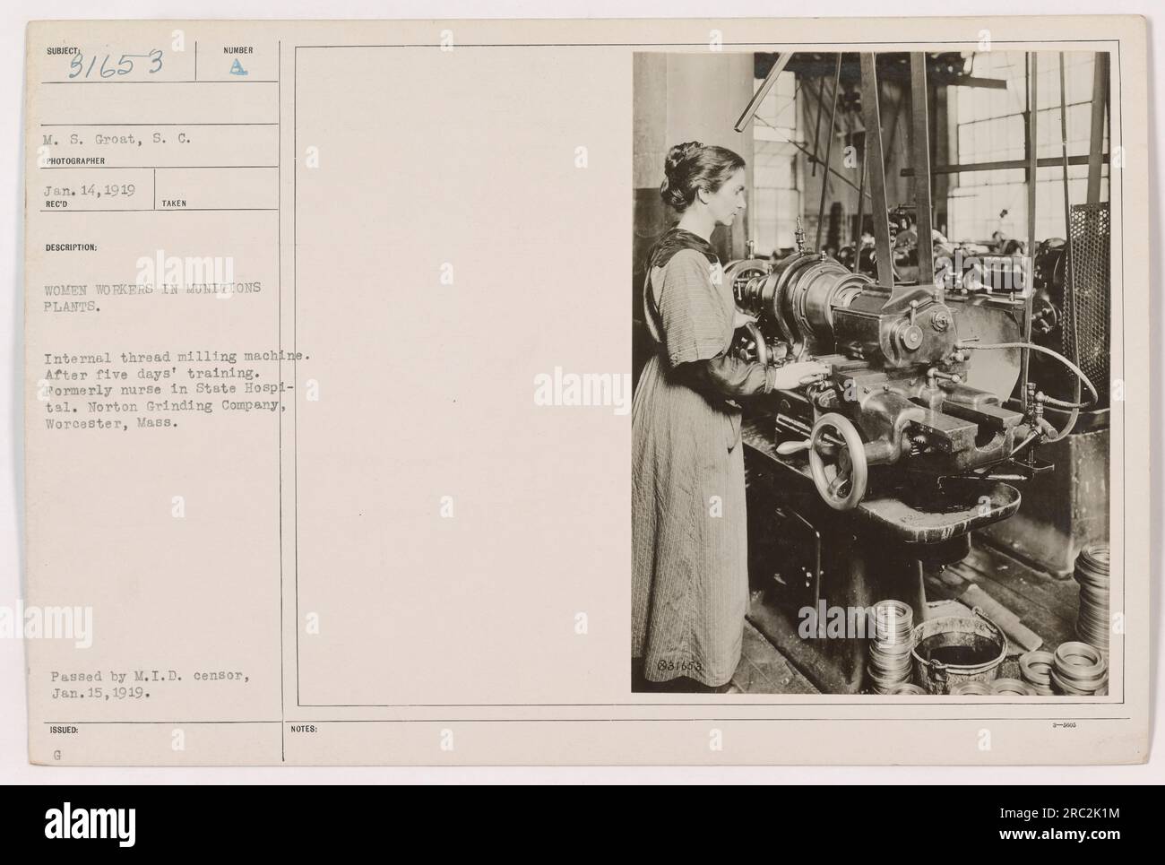 Internal thread milling machine hi-res stock photography and images - Alamy