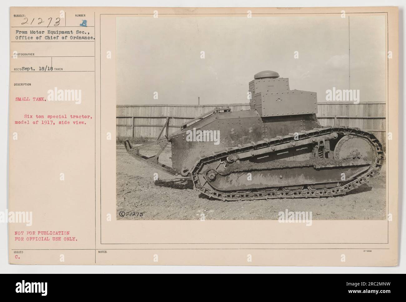 Six ton tractor hi-res stock photography and images - Alamy