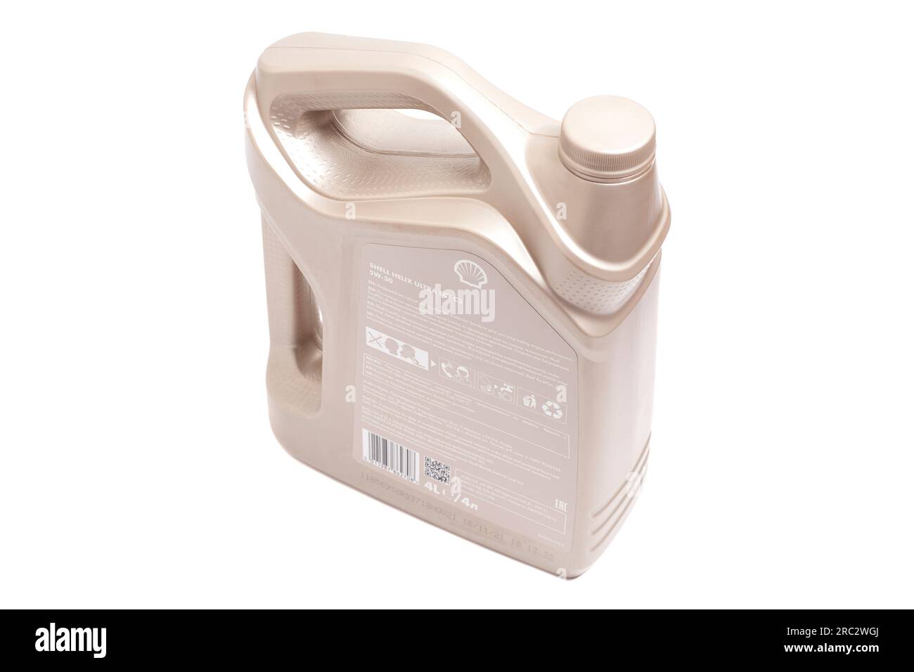 Shell Helix Ultra 5W-30 Synthetic engine Oil Stock Photo - Alamy