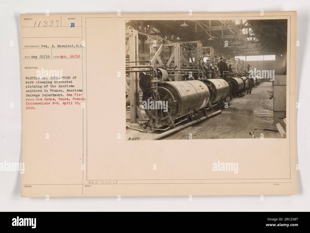 War time clothing management hi-res stock photography and images - Alamy