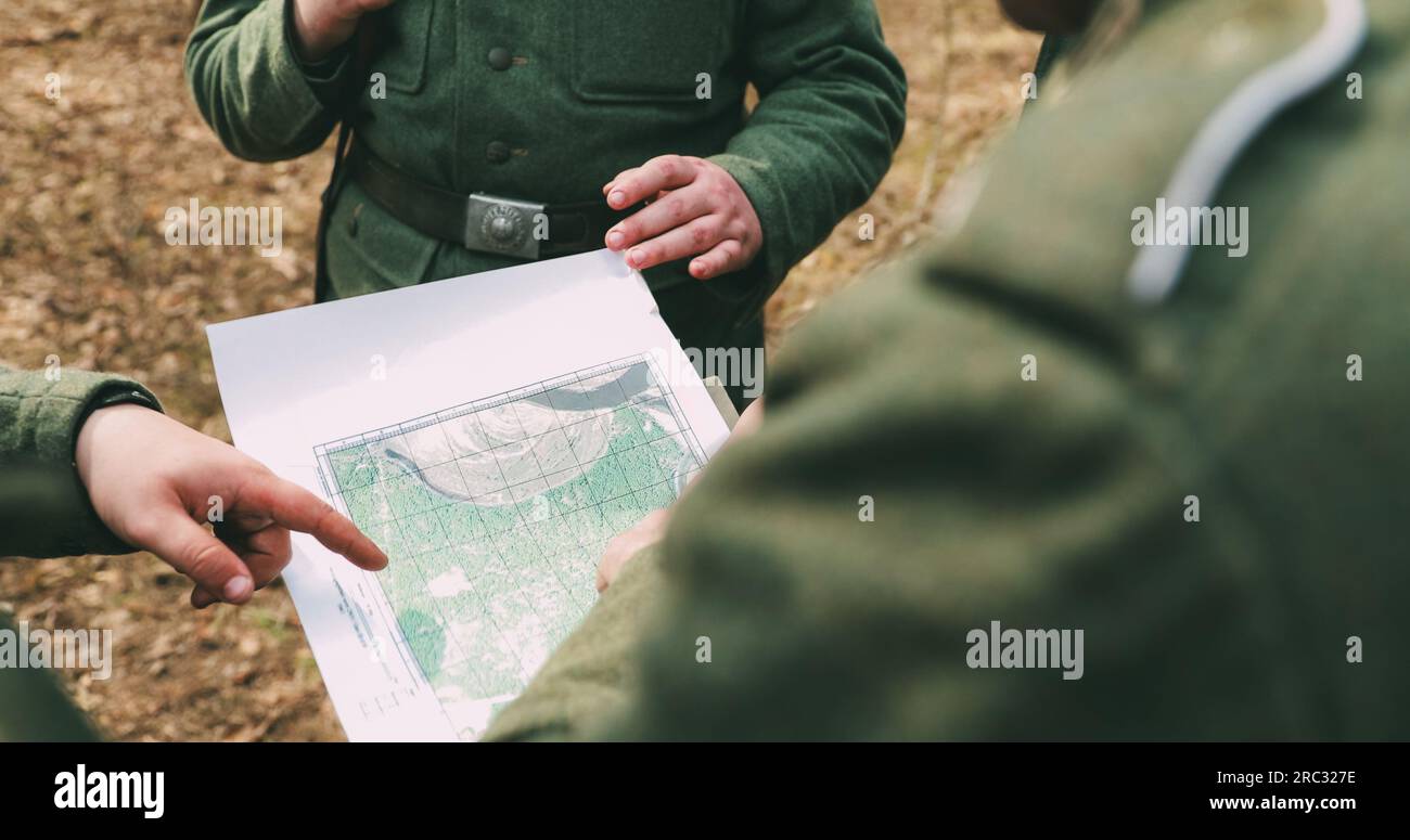 World War II German wehrmacht Soldier officer Commander Soldiers Of ...