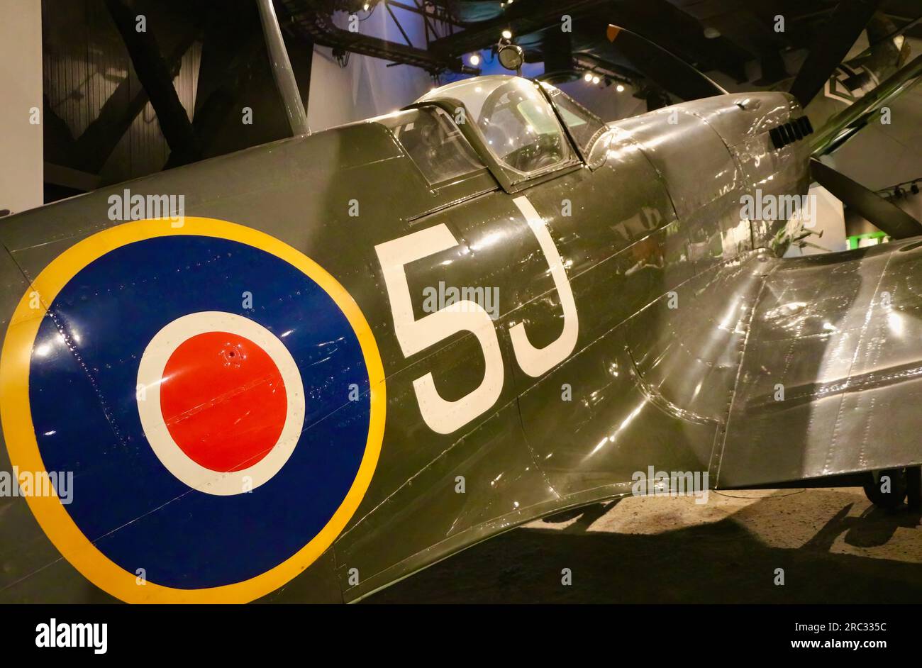 Supermarine Spitfire Mk.IX legendary World War 2 British fighter plane ...