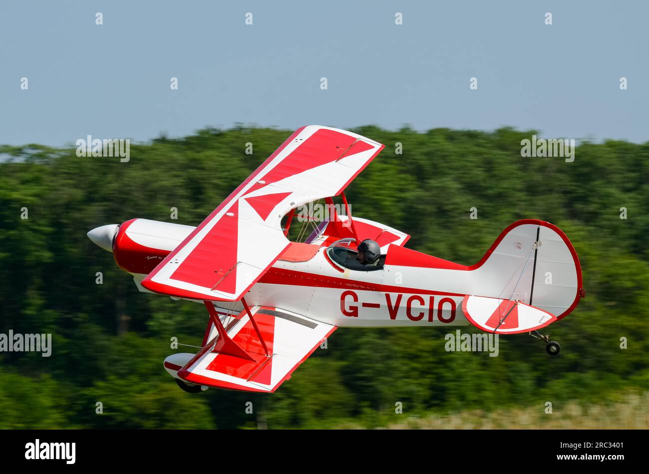 Acro sport biplane hi-res stock photography and images - Alamy