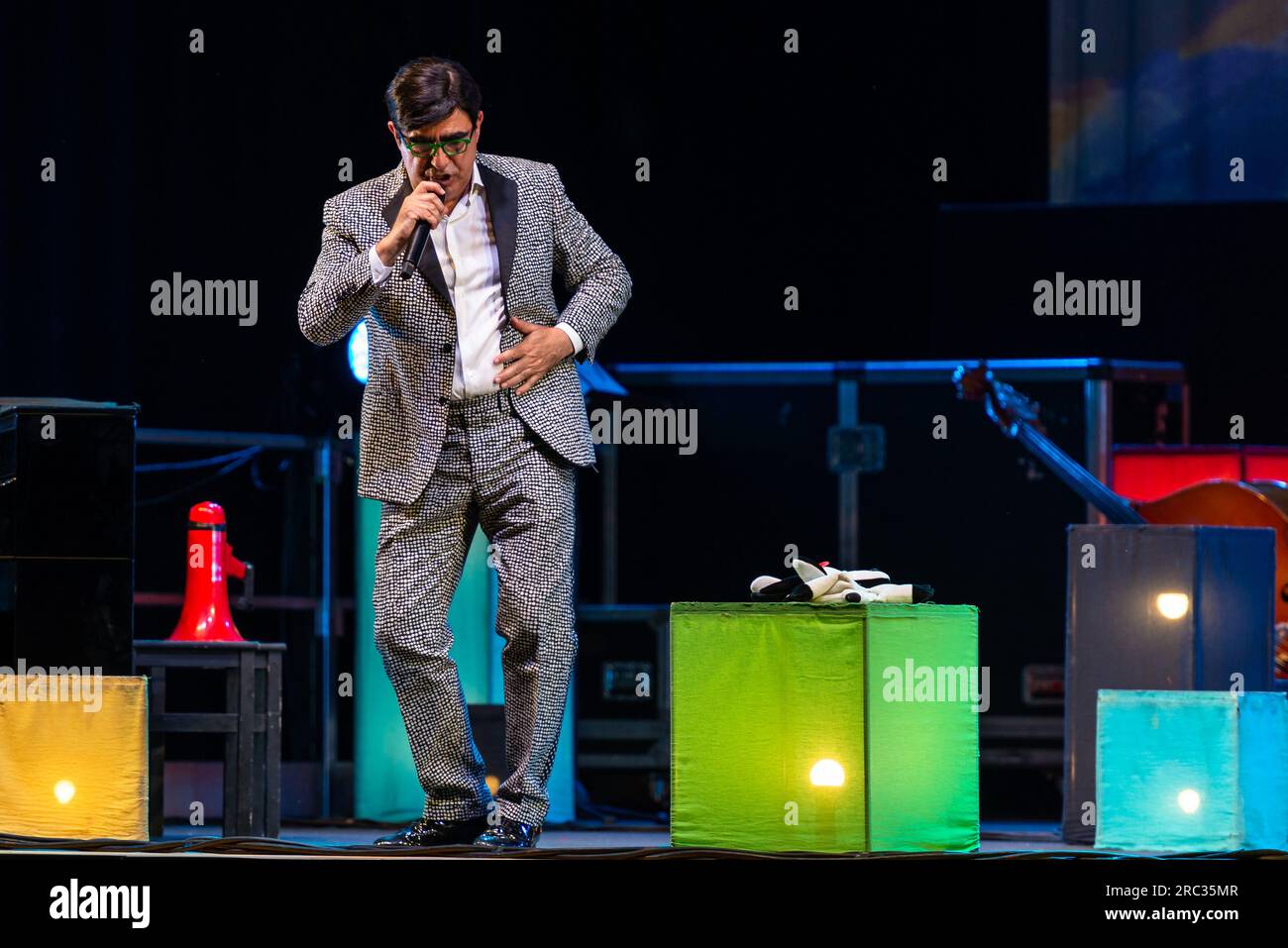 Elio performs live during the Italian singer Music Concert Elio - Ci ...