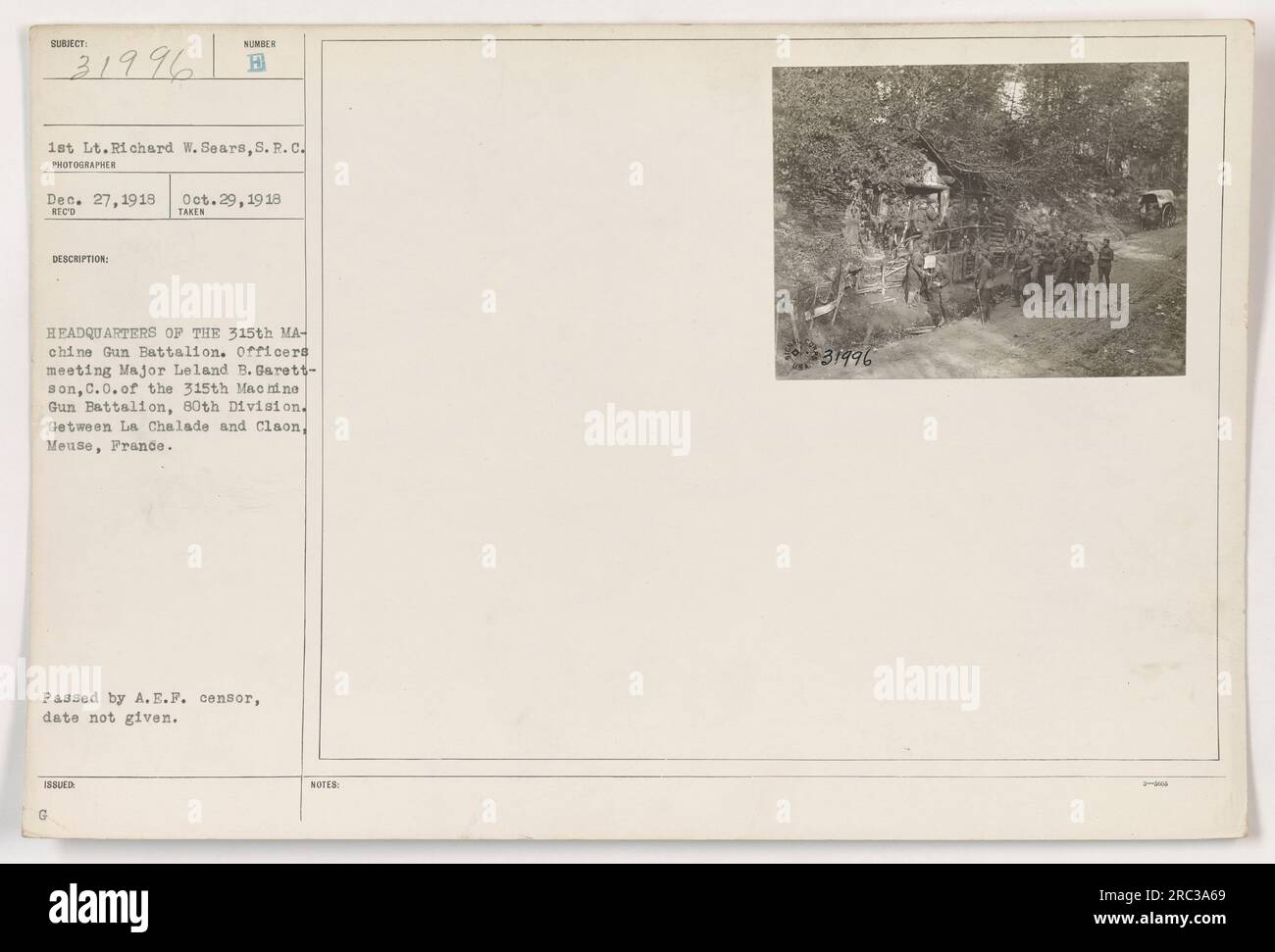 Headquarters of the 315th Machine Gun Battalion. Officers meet Major ...