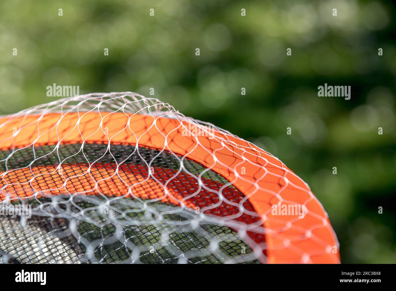 Broken tennis racket hi-res stock photography and images - Alamy
