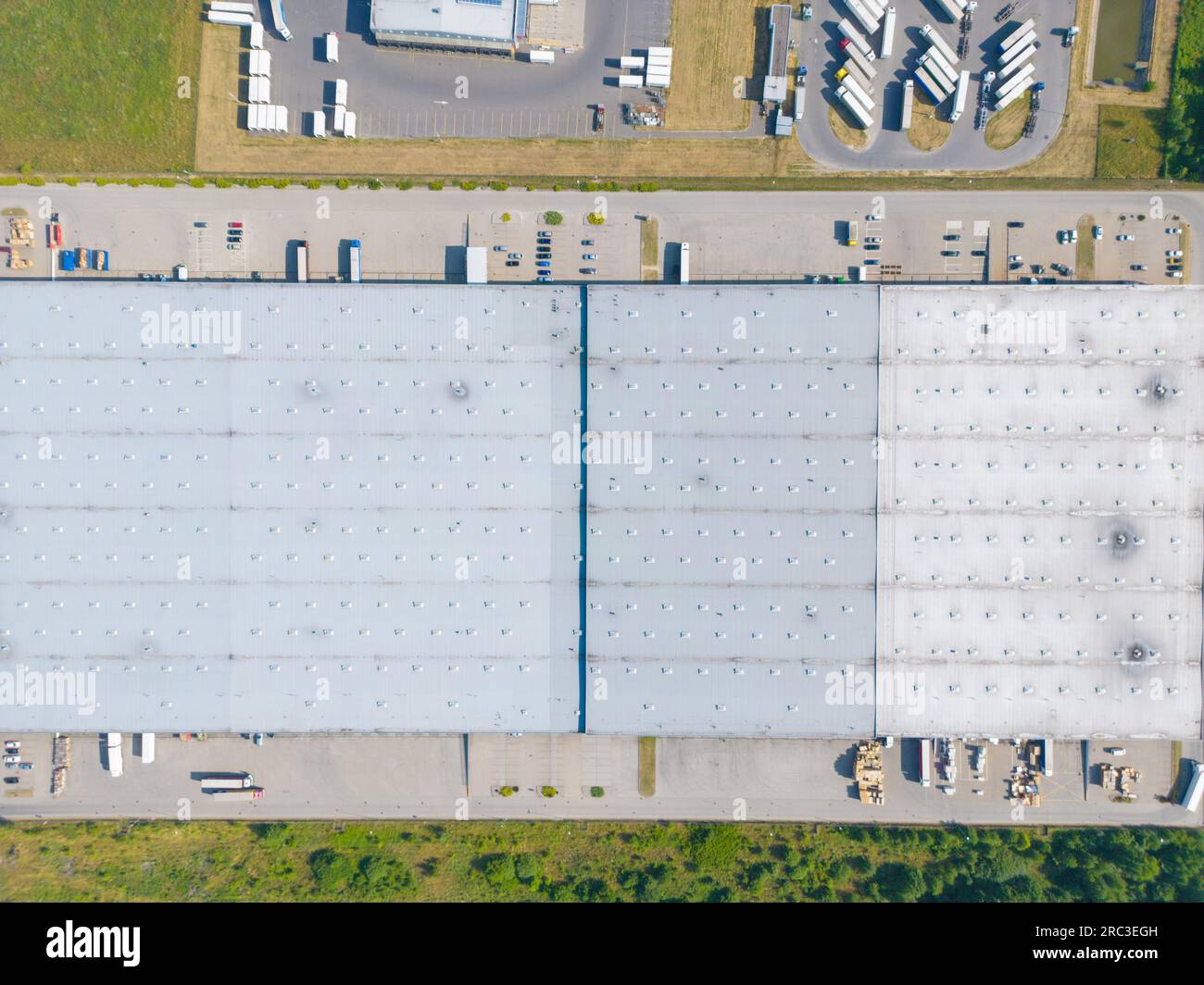 Modern European logistics warehouse for worldwide delivery of goods ...