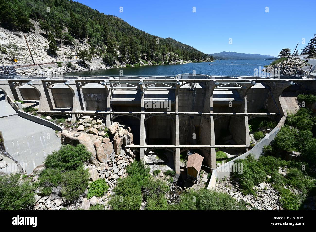 Bear Valley Dam at Big Bear lake in California Stock Photo - Alamy
