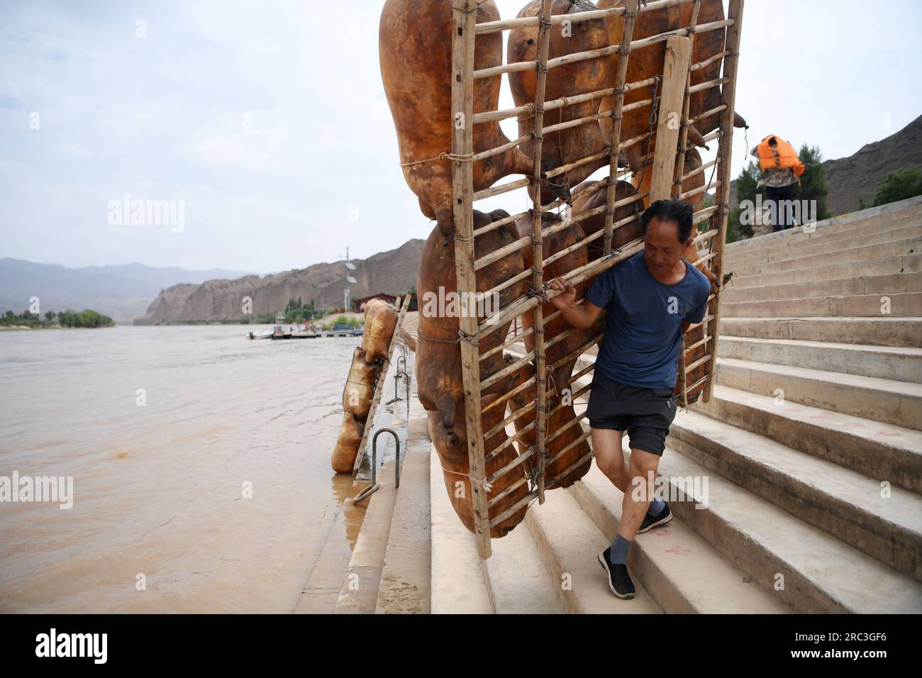 Sheepskin raft hi-res stock photography and images - Alamy