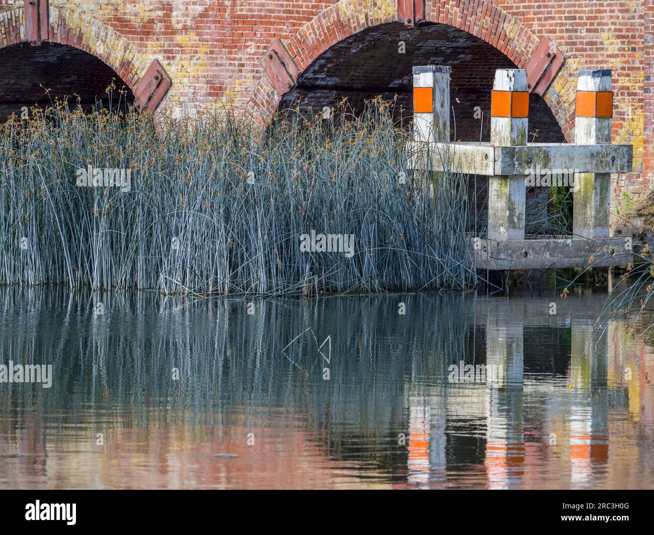 Sonning Bridge and Landscape, River Thames, Berkshire, England, UK, GB ...
