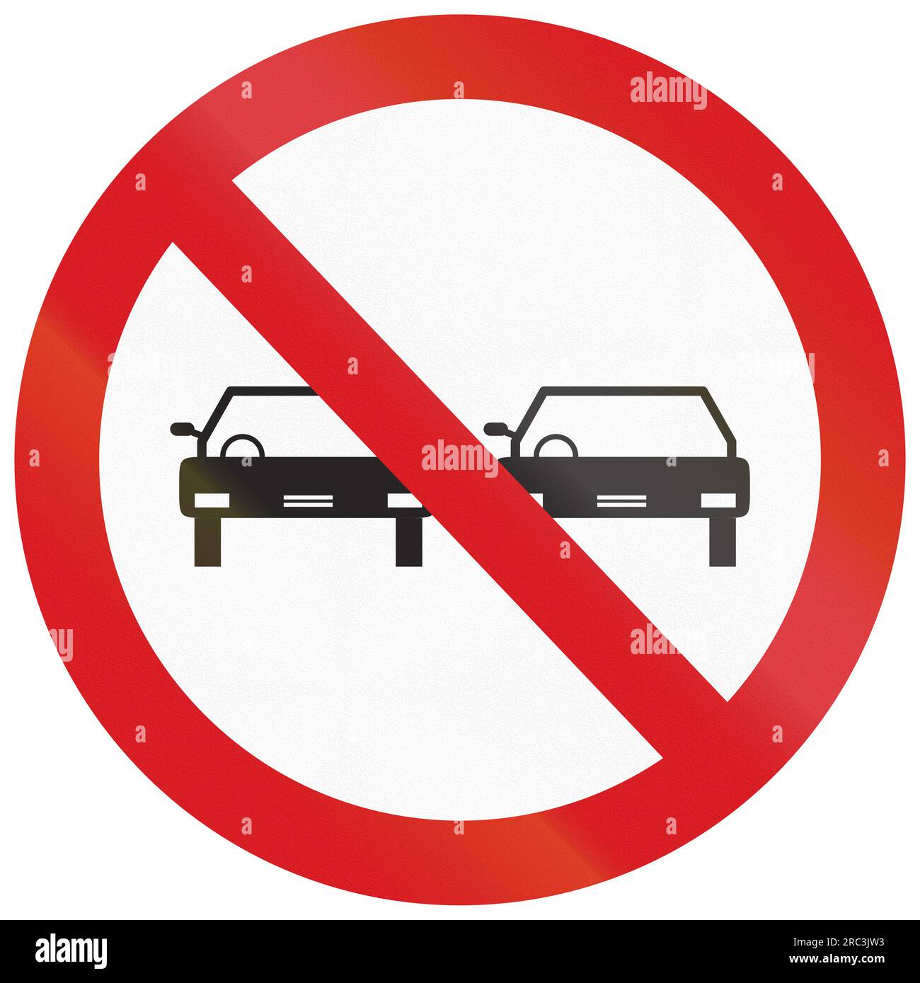 Argentinian traffic sign: No overtaking! Stock Photo - Alamy