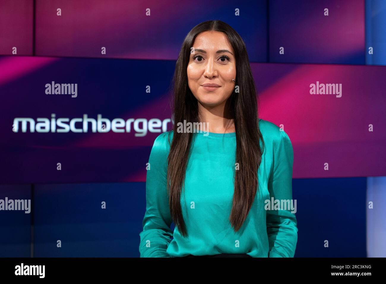 Alev DOGAN, (the Pioneer) portrait, portrait, cropped single image ...