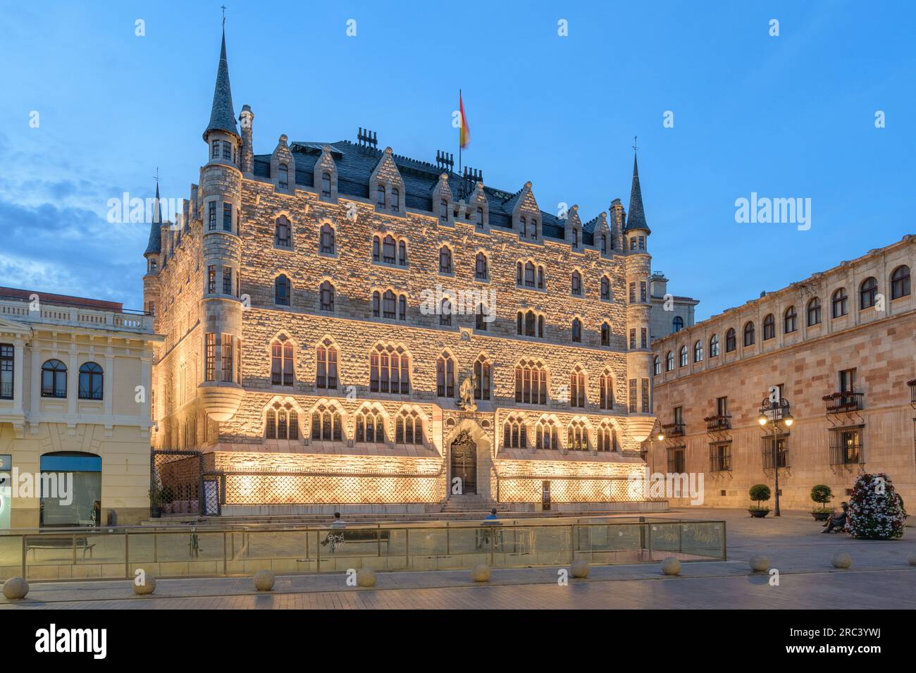 Leon casa botines hi-res stock photography and images - Alamy