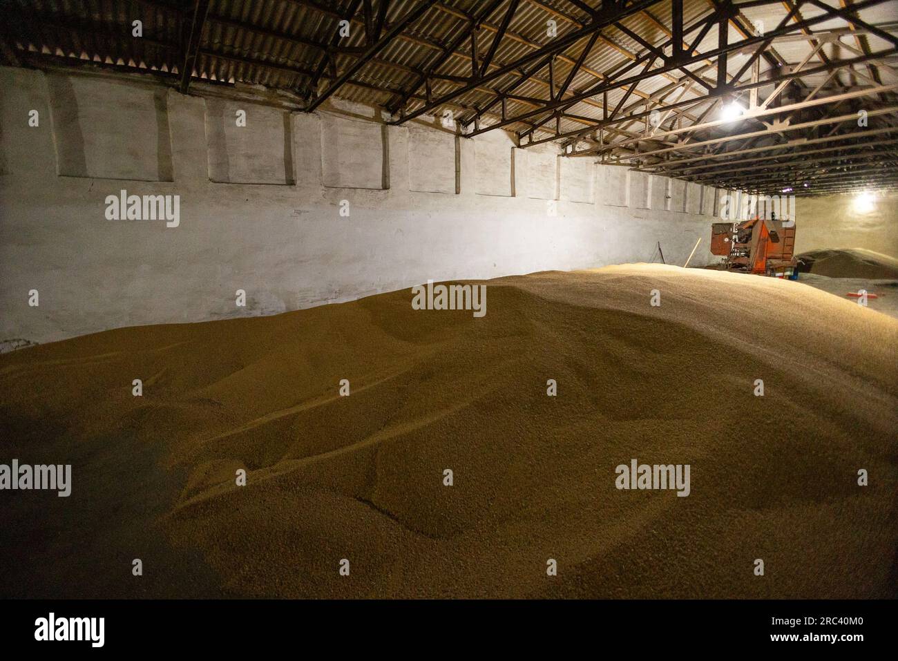 Old grain storage structure hi-res stock photography and images - Alamy