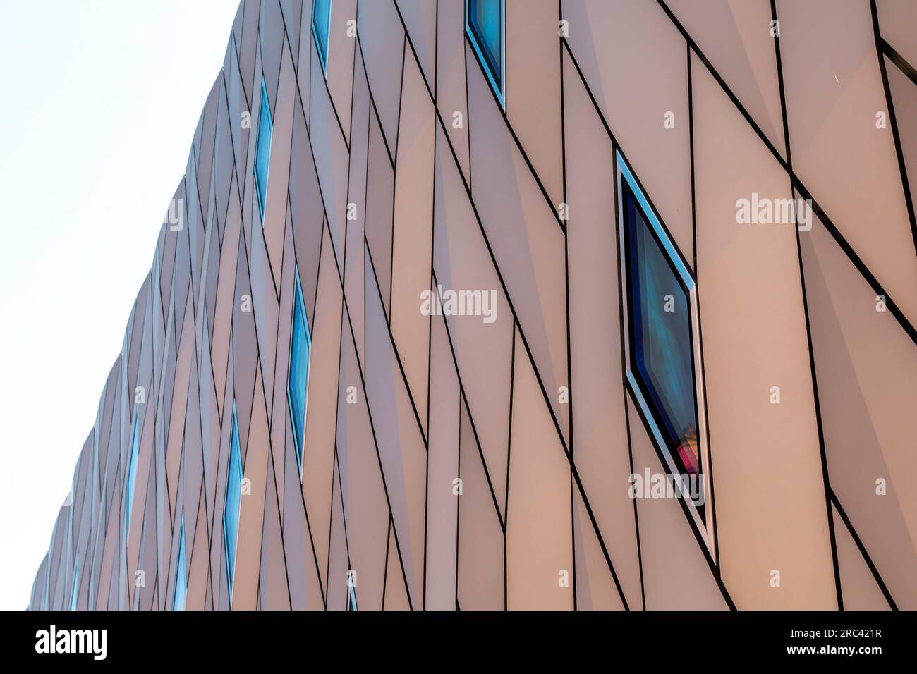 Rhombuses In Architecture