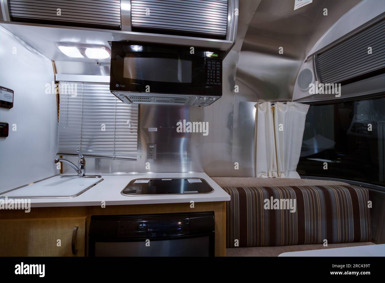 Airstream trailer interior hi-res stock photography and images - Alamy