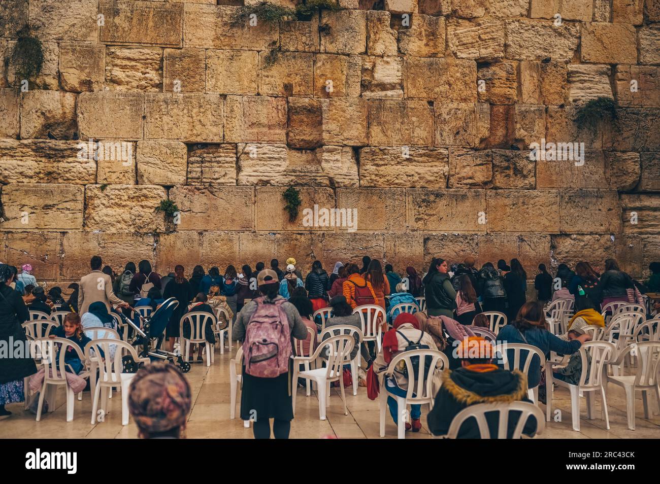November 27, 2022 - Jerusalem, Israel. Tourist crowd and Jewish gather ...