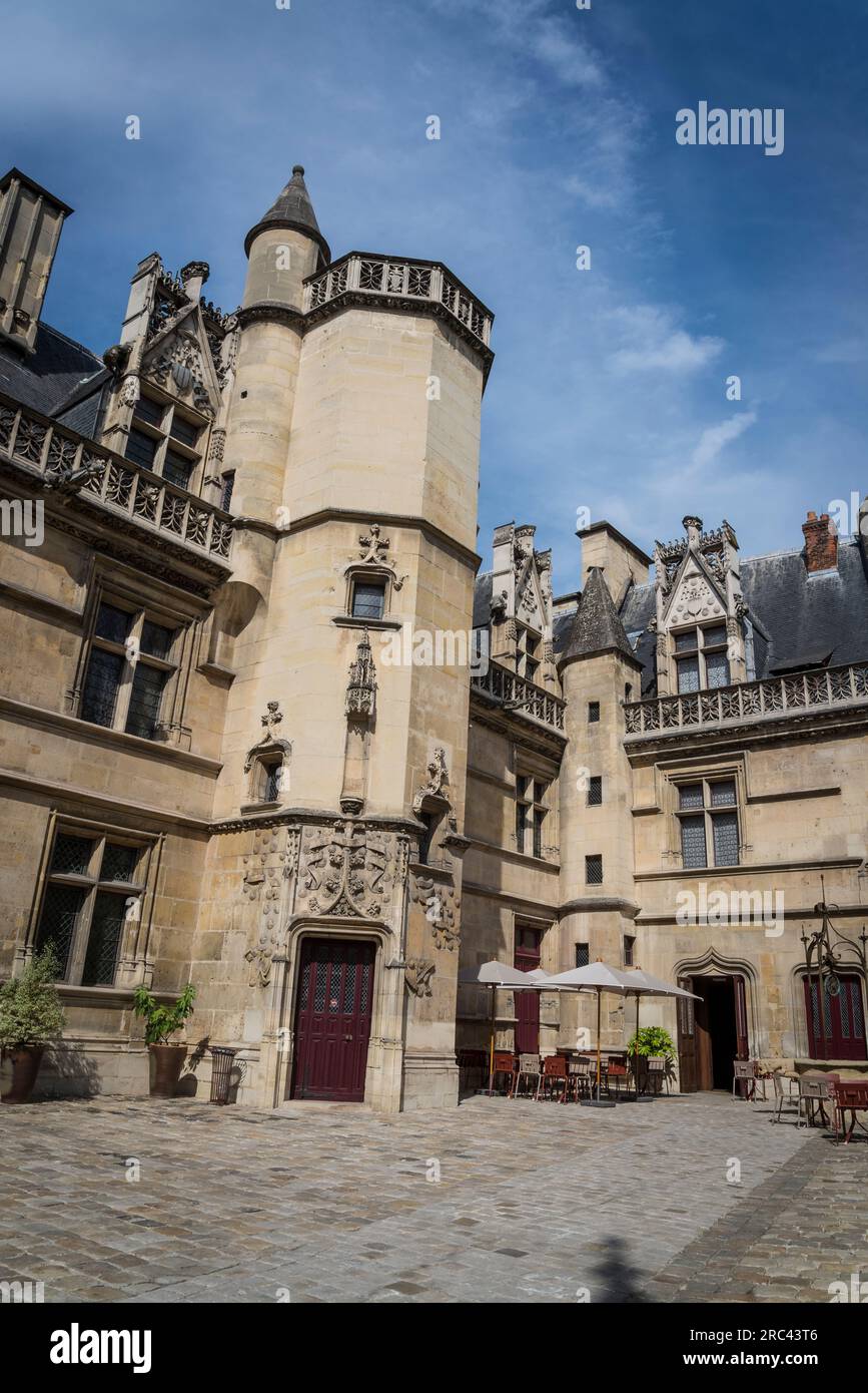 Courtyard and the tower, Cluny Museum - National Museum of the Middle ...