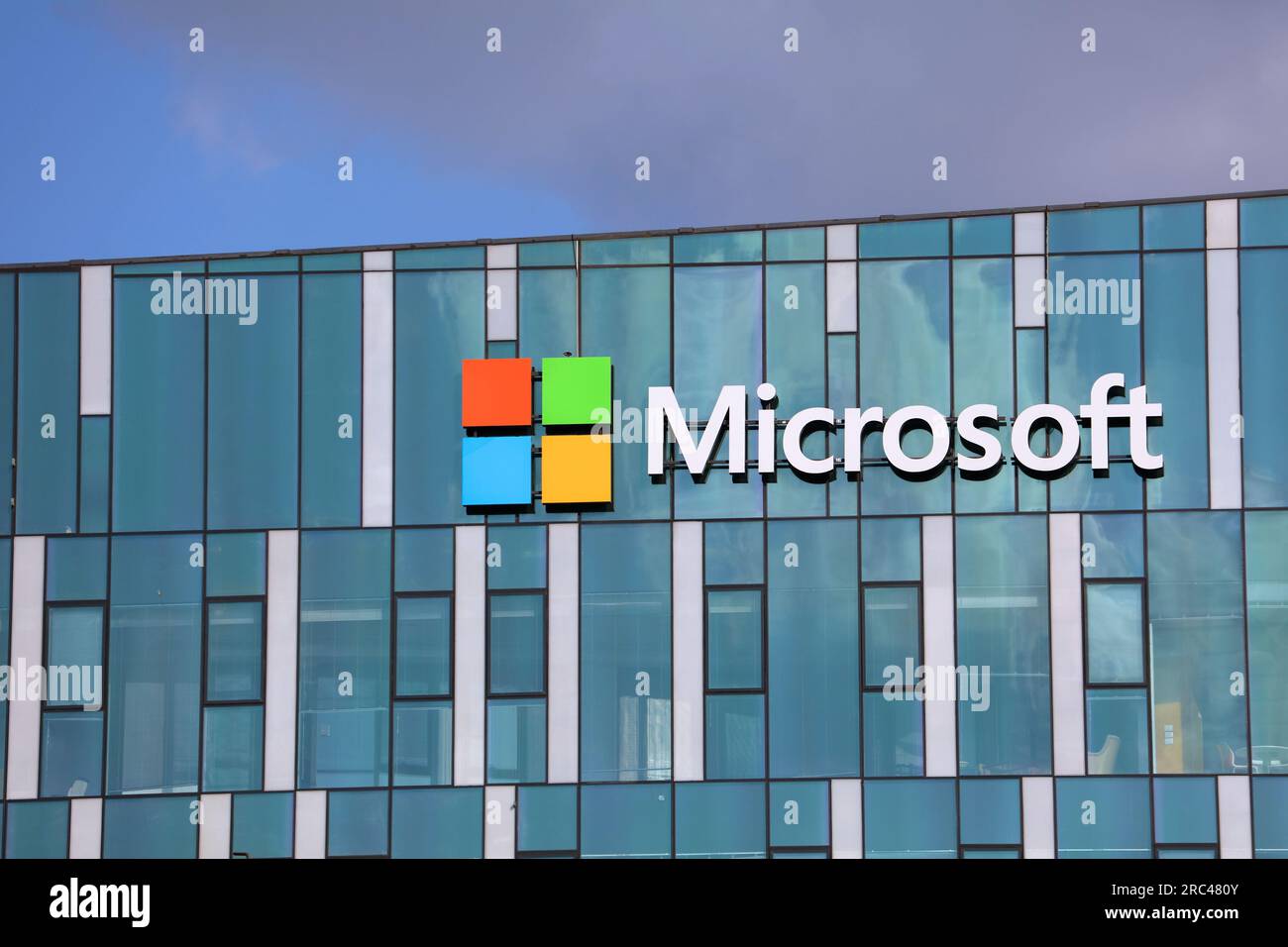 Microsoft lab hi-res stock photography and images - Alamy