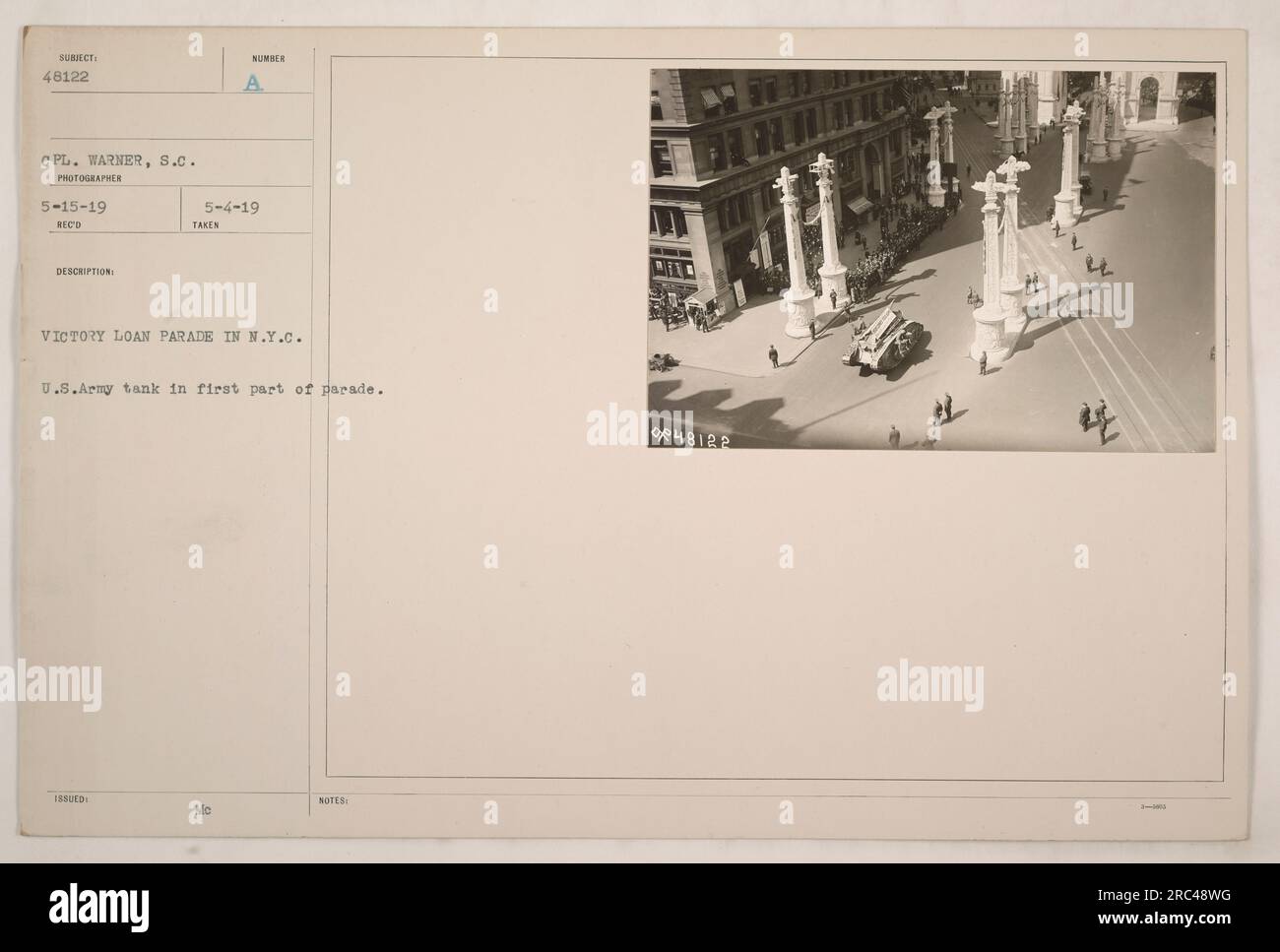 Victory loan parade tank hi-res stock photography and images - Alamy