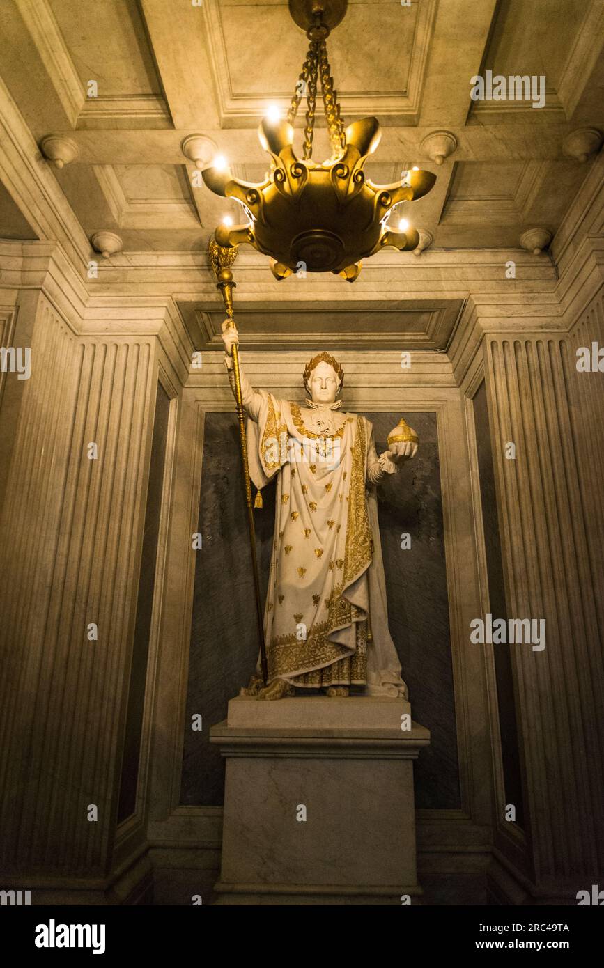 Sculpture of Napoleon II, king of Rome, as Dôme des Invalides - Tomb of ...