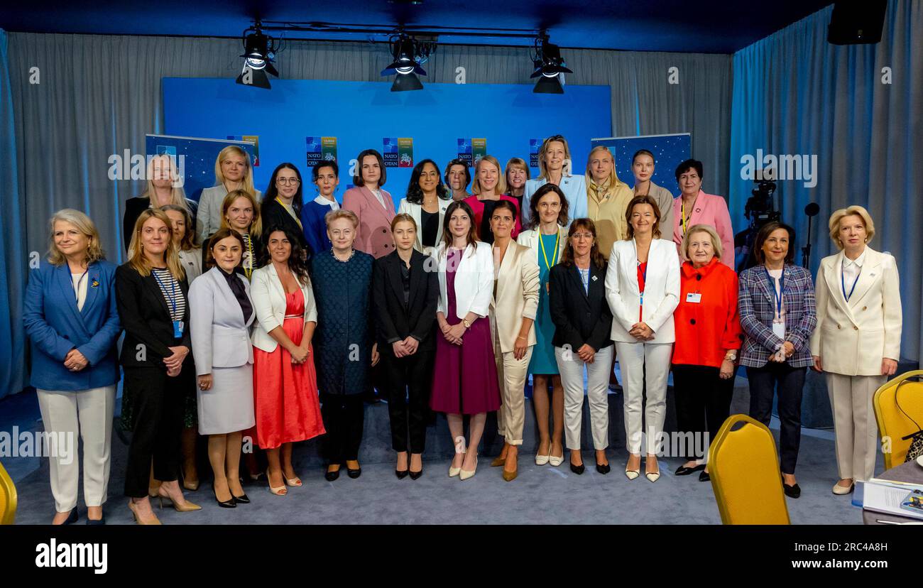 Female defence ministers hi-res stock photography and images - Alamy