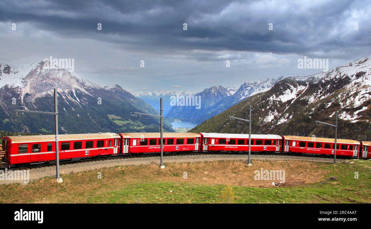 Train journeys in italy hi-res stock photography and images - Alamy