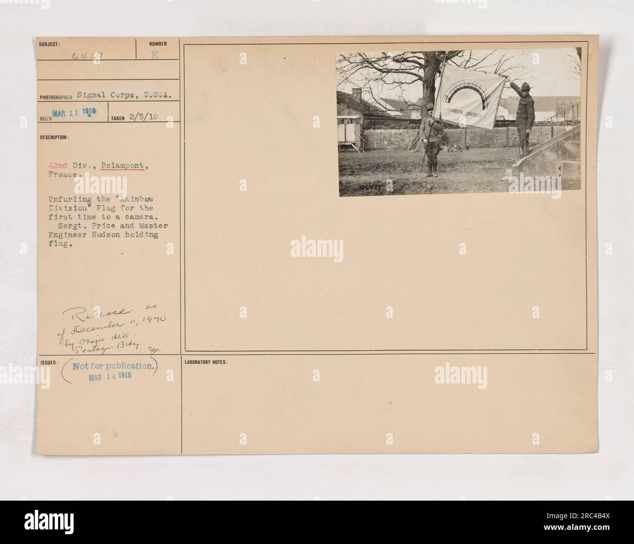Soldiers from the 42nd Division, also known as the "Rainbow Division ...