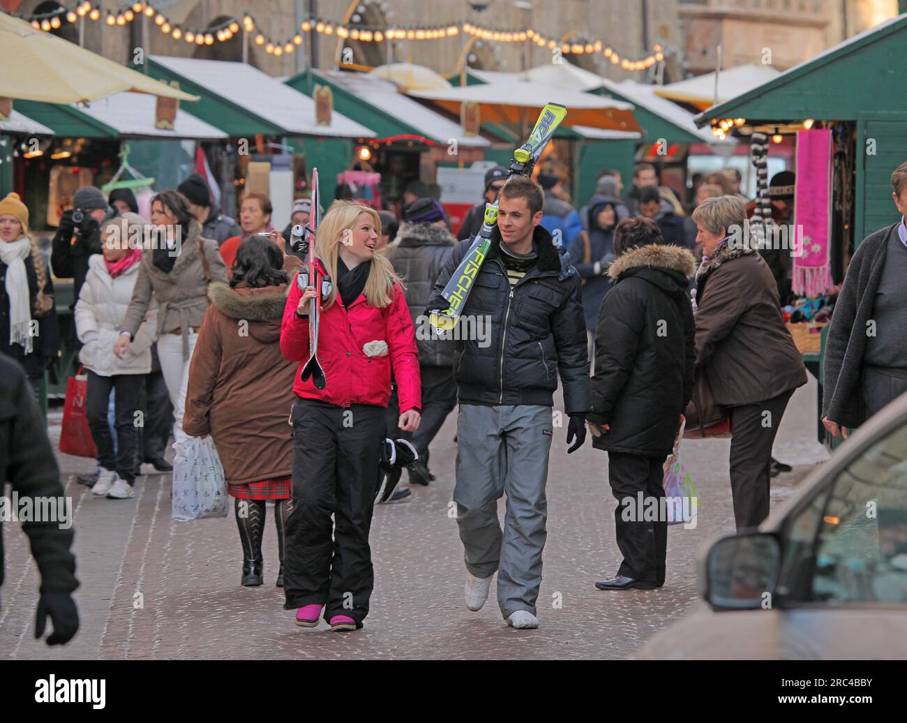 Innsbruck christmas market hi-res stock photography and images - Alamy