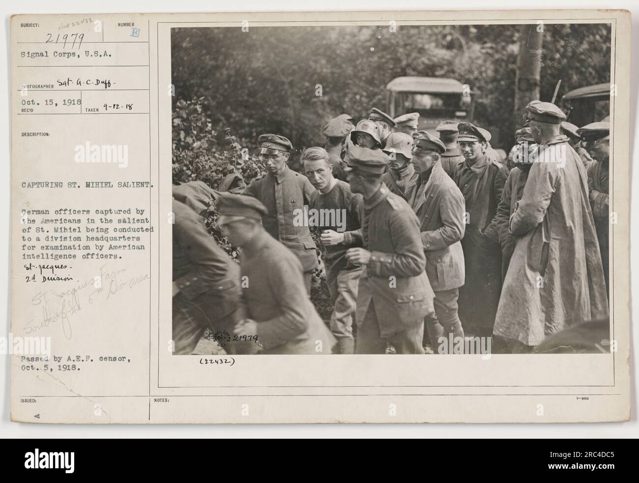 American intelligence officers hi-res stock photography and images - Alamy