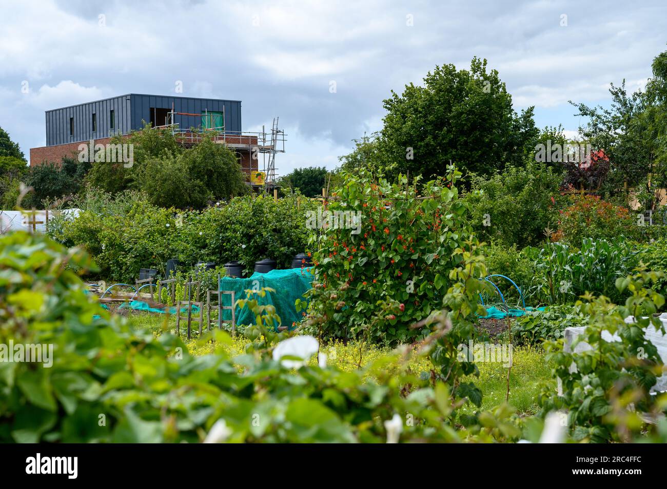 Well maintained urban building hi-res stock photography and images - Alamy